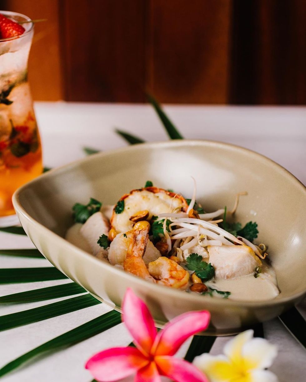 Hula Grill Waikiki - xoNecole